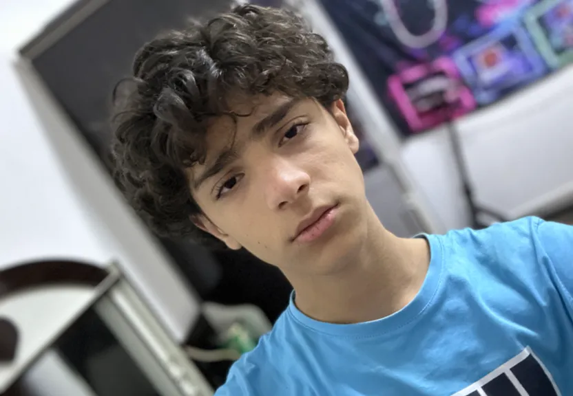 turn the young man into a vampire | Video by AstoundedGorilla