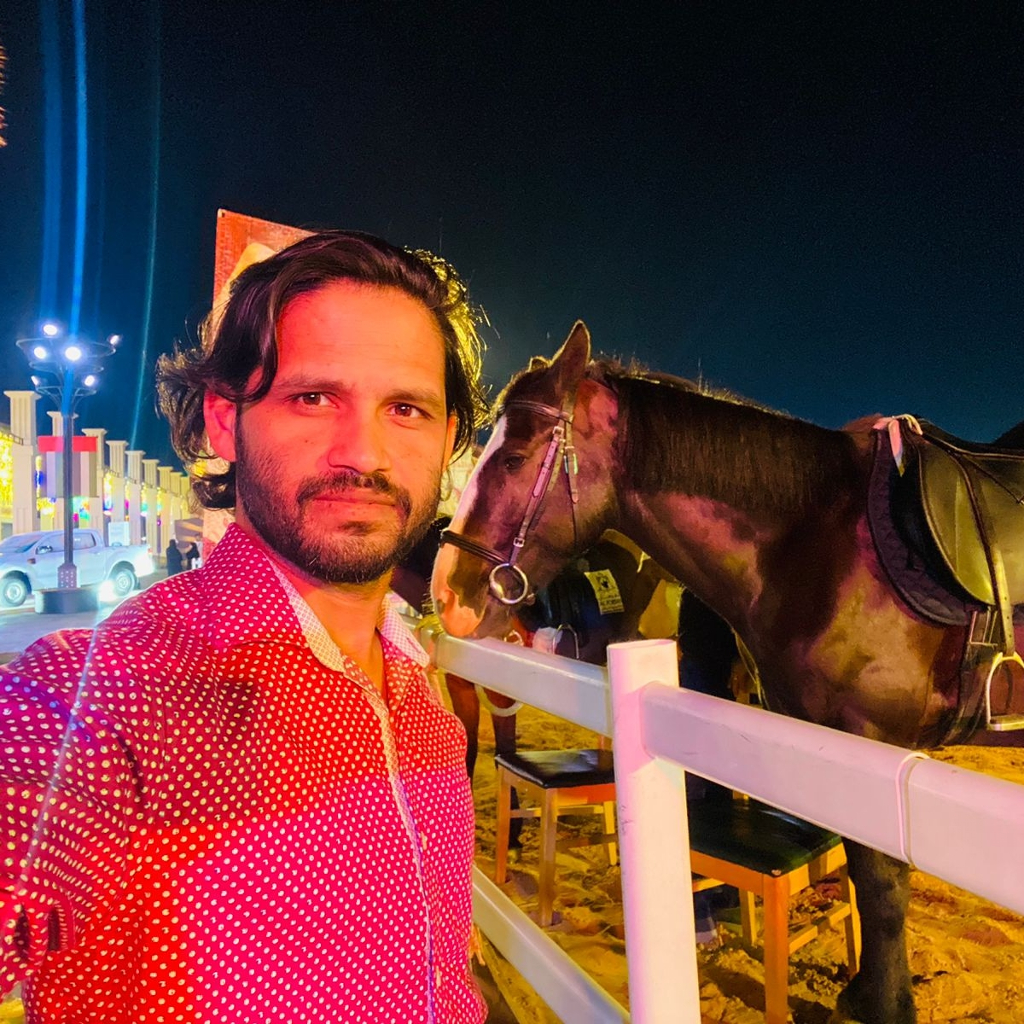 Man Standing Next to Brown Horse... | Video by WinterAcceptable